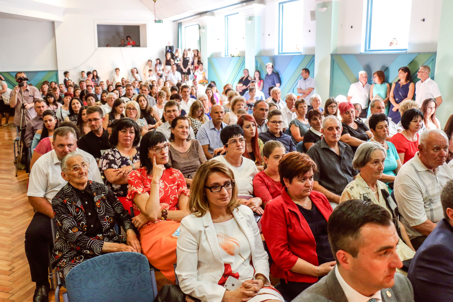 Gyulai Hírlap - Elballagtak a Nicolae Balcescu román iskola ...