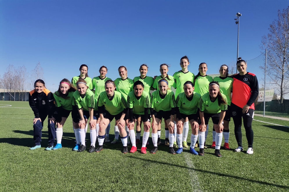 Gyulai Hírlap - Gólözönnel léptek feljebb a tabellán az NB II.-es Amazonok